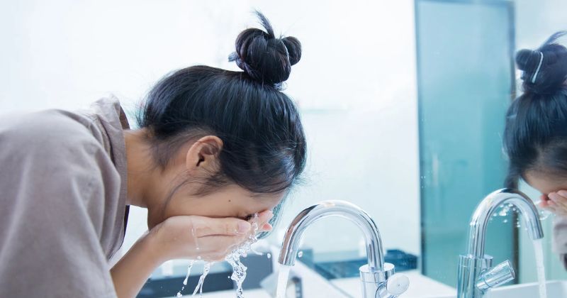 Which Face Wash Is Good For Combination Skin? – Afterthought