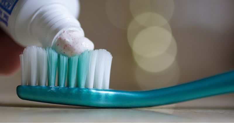 How Much Toothpaste To Use? – Afterthought