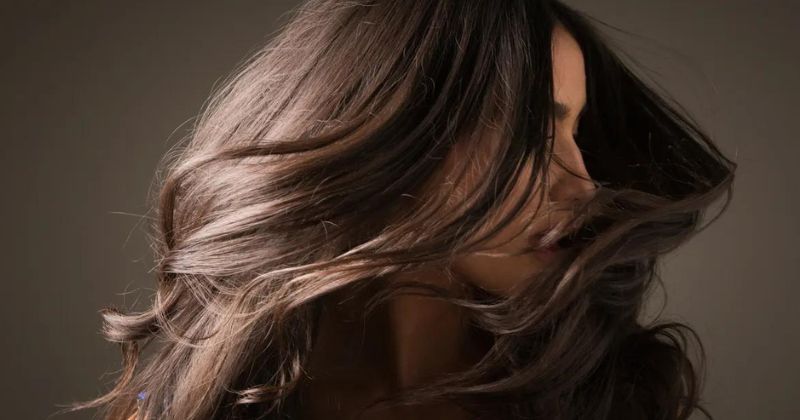 10 Ways To Keep Your Hair Smelling Fresh, All Day ! – Afterthought