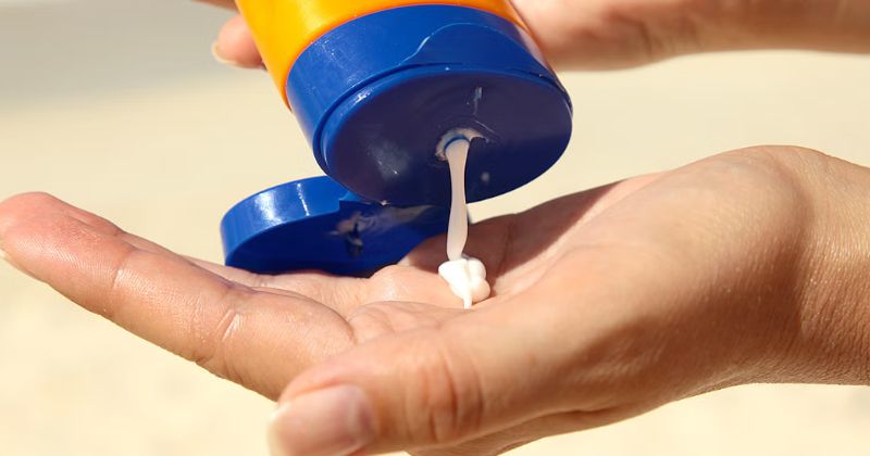 What Is Hybrid Sunscreen? – Afterthought